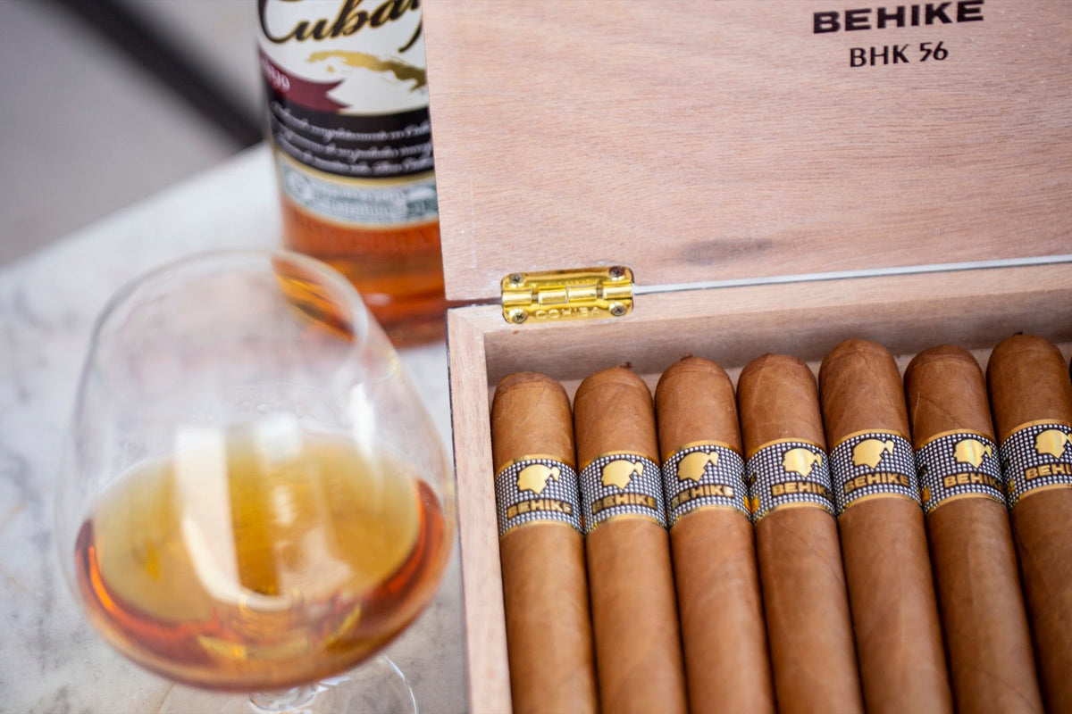 Cigars and Rum: A Caribbean Pairing Guide – Chaveta